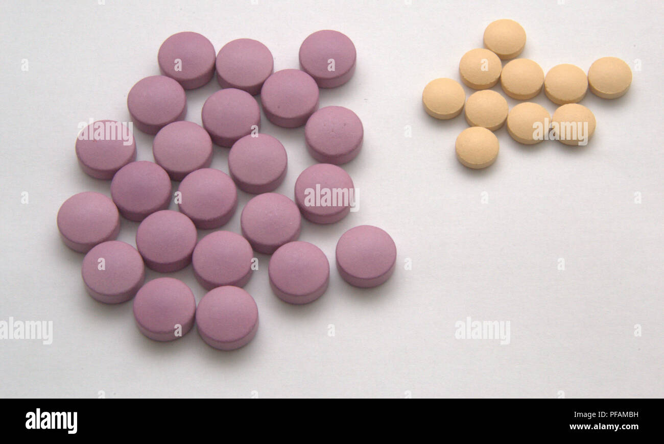 Multivitamin tablets vitamin hi-res stock photography and images - Alamy