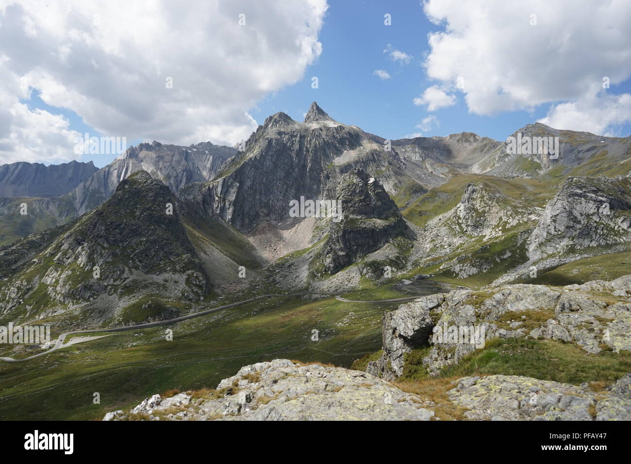 Mountain path and peaks in the Alps in Switzerland Stock Photo - Alamy