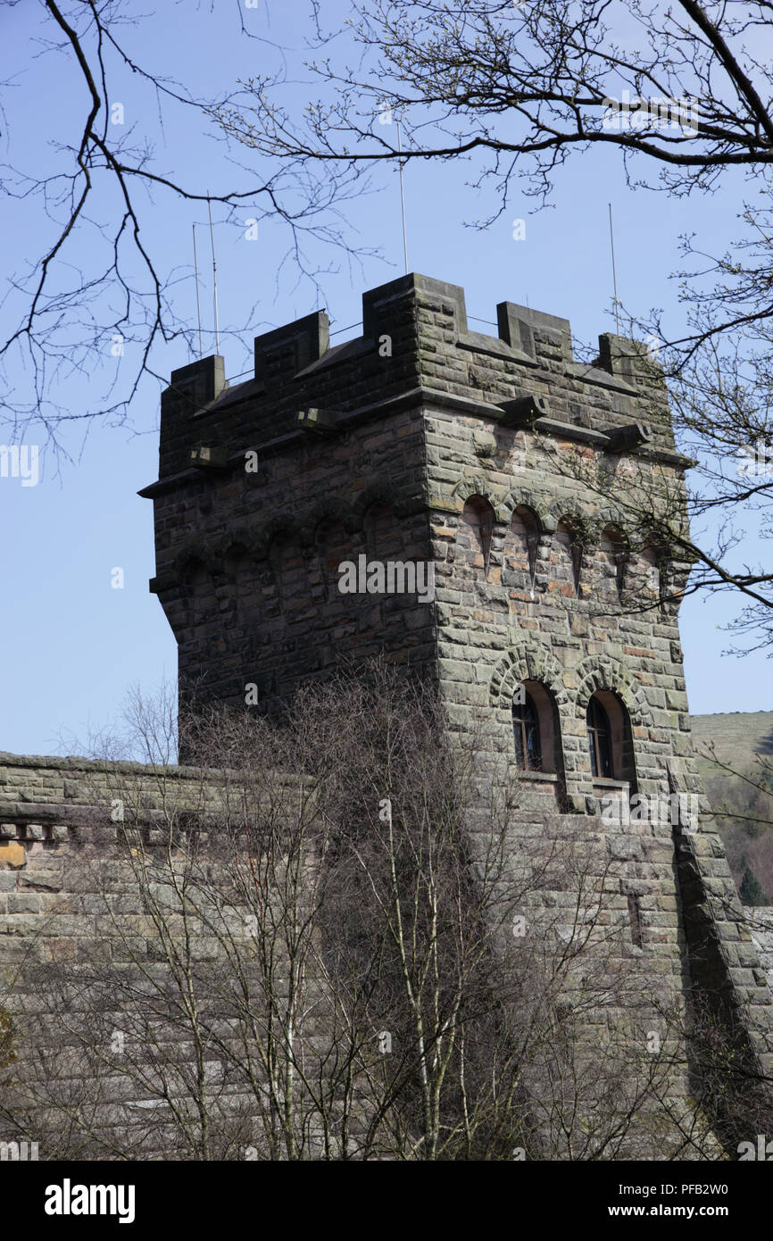 West tower of the Derwent dam Stock Photo - Alamy