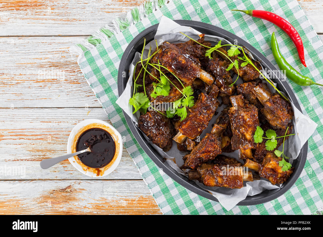 Sticky bbq ribs hi-res stock photography and images - Alamy