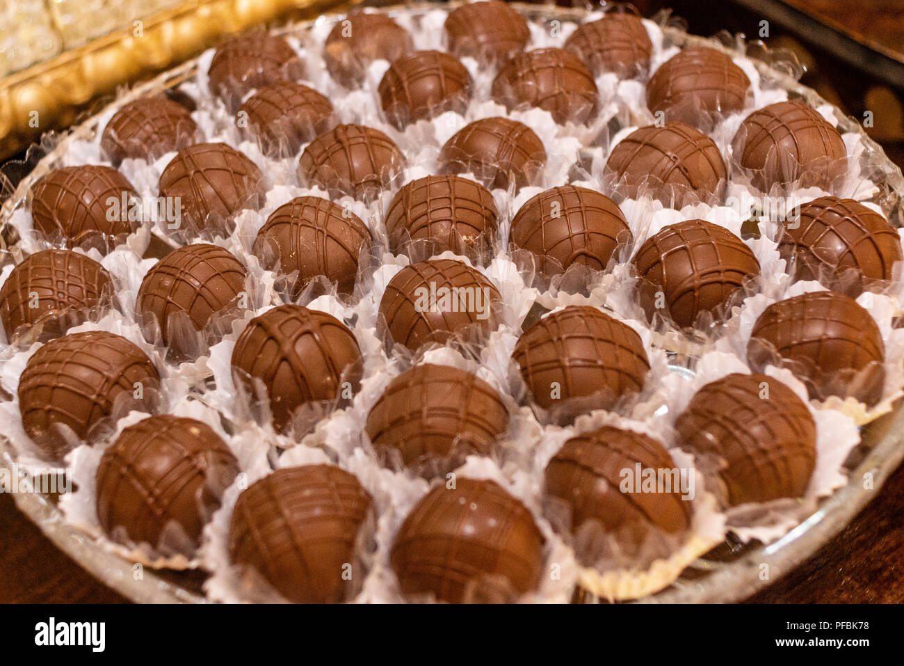 Candy table hi-res stock photography and images - Alamy