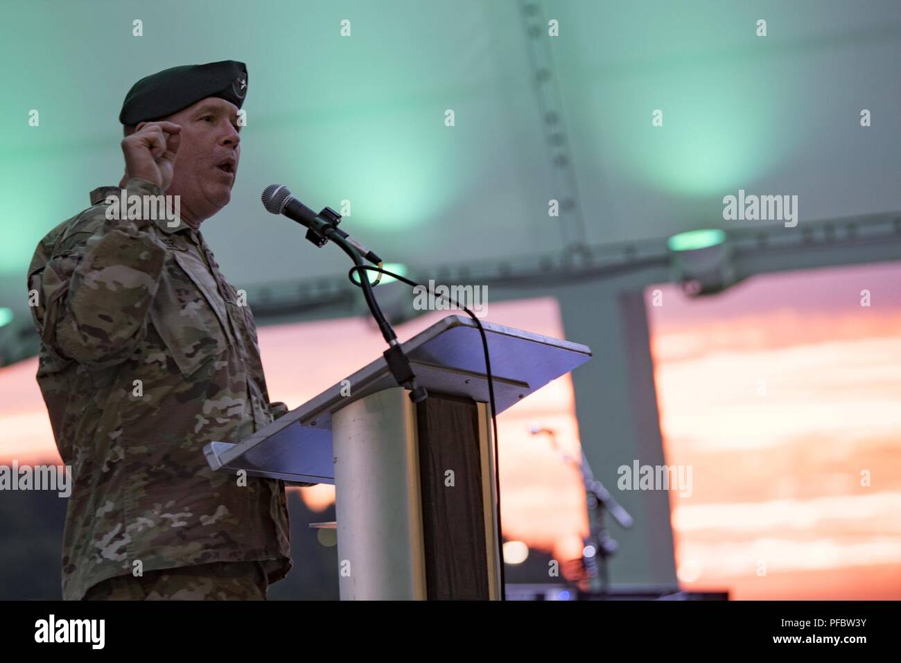 Maj gen james hoyer hi-res stock photography and images - Alamy