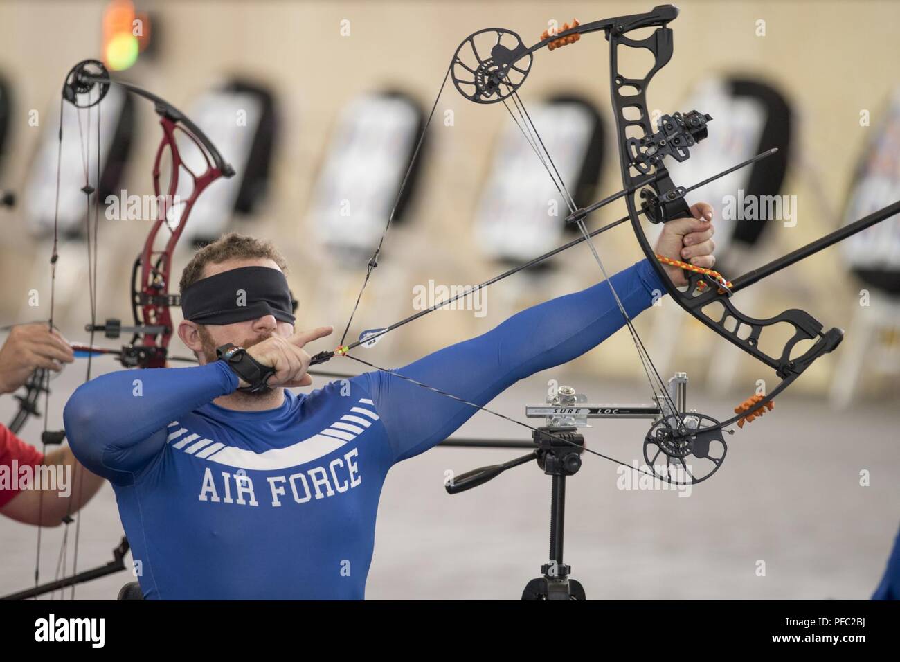 Air Force veteran Senior Airman Brett Campfield competes in the ...