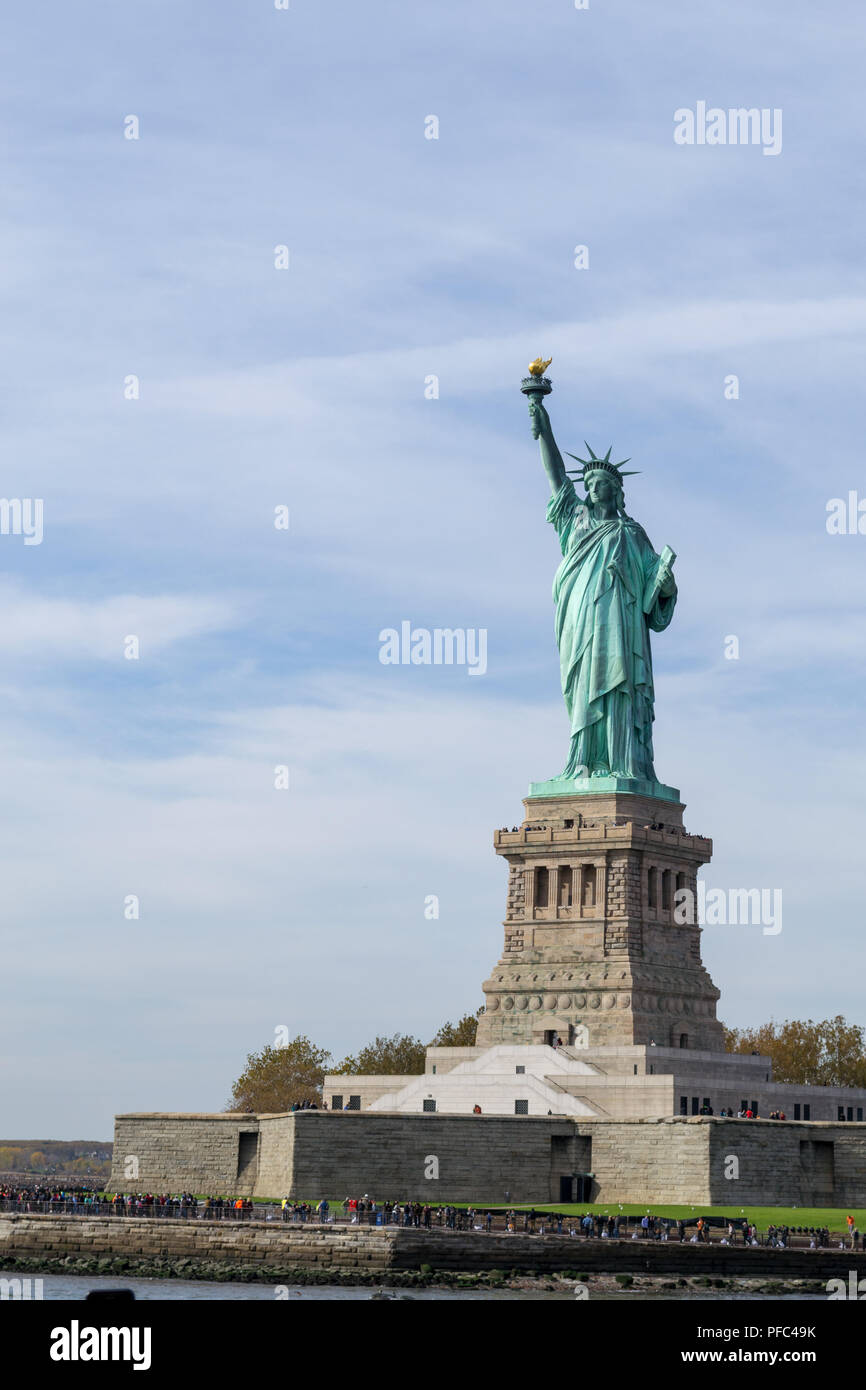 Statue of liberty (dedicated on October 28, 1886) is one of the most ...