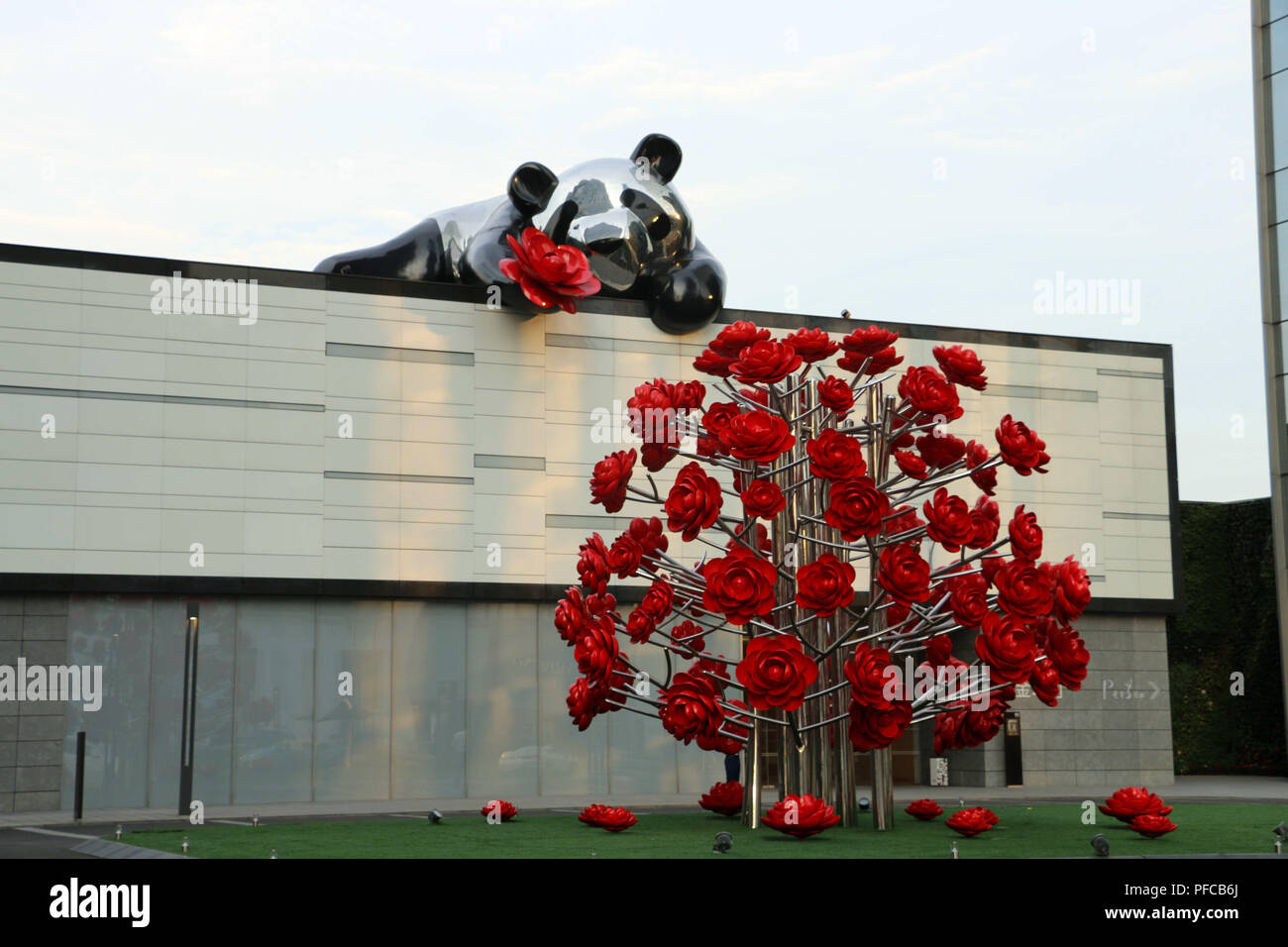 Chongqin, Chongqin, China. 21st Aug, 2018. Chongqing, CHINA-The ...