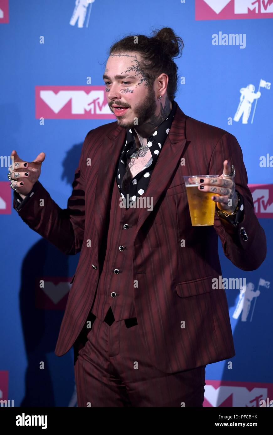 New York, NY, USA. 20th Aug, 2018. Post Malone at arrivals for 2018 MTV ...