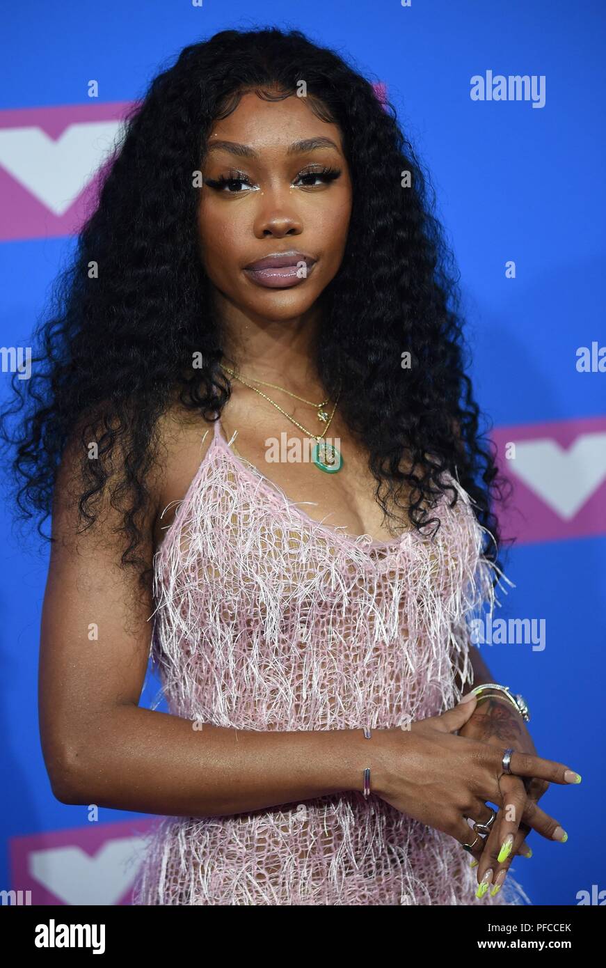 New York, NY, USA. 20th Aug, 2018. SZA at arrivals for 2018 MTV VMAs ...