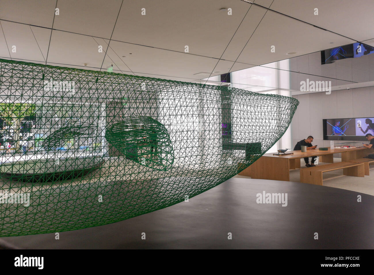 Shanghai, Shanghai, China. 21st Aug, 2018. Shanghai, CHINA-OPPO's First ...