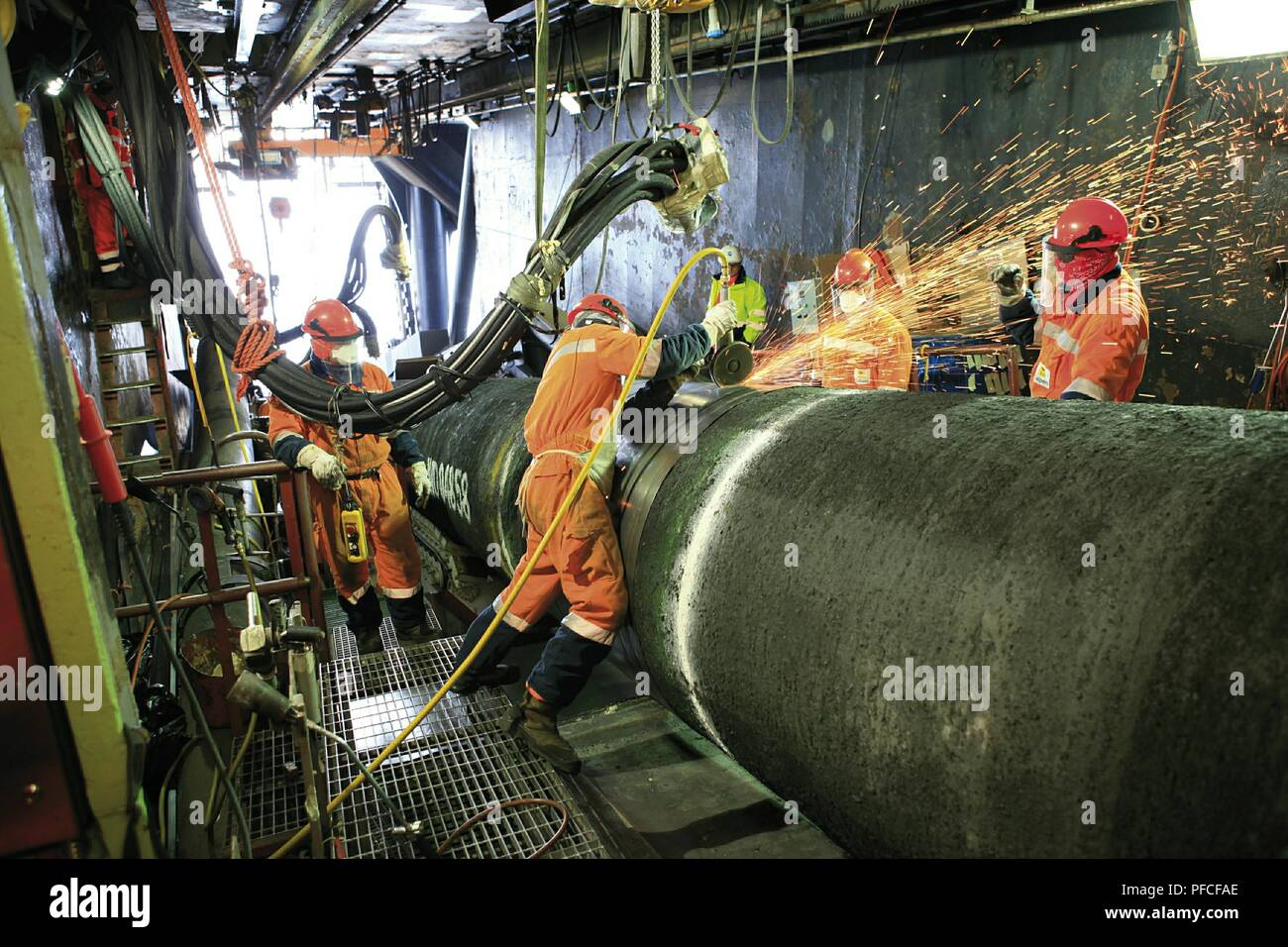 Pipelaying hi-res stock photography and images - Alamy