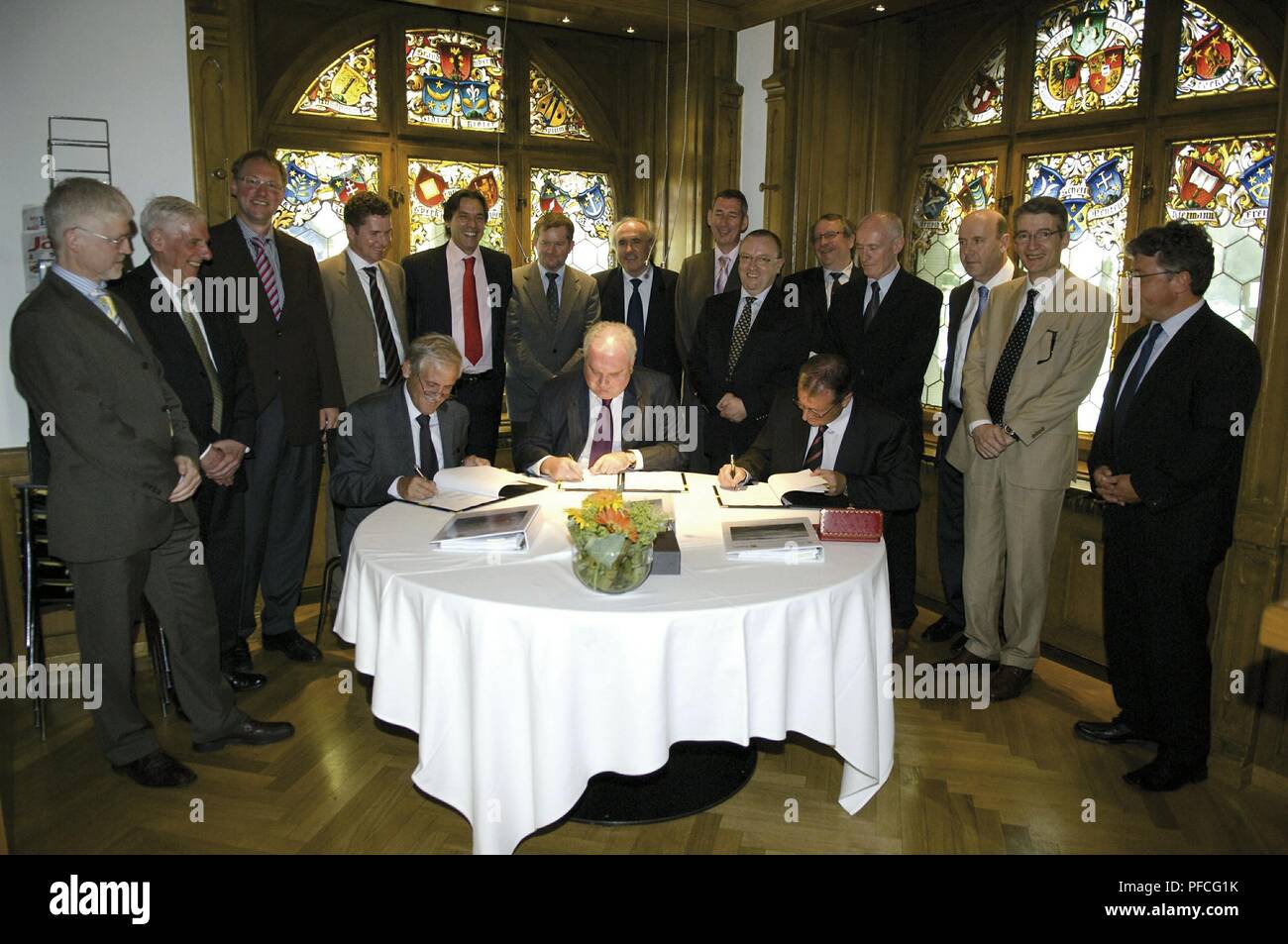 Russia. 21st Aug, 2018. Matthias Warnig (C), Managing Director of Nord ...