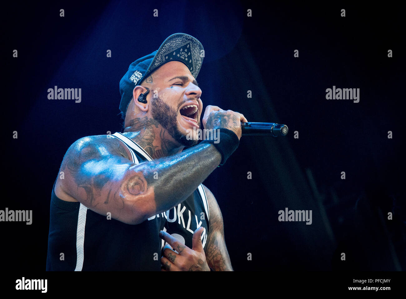 Chris cain band hi-res stock photography and images - Alamy