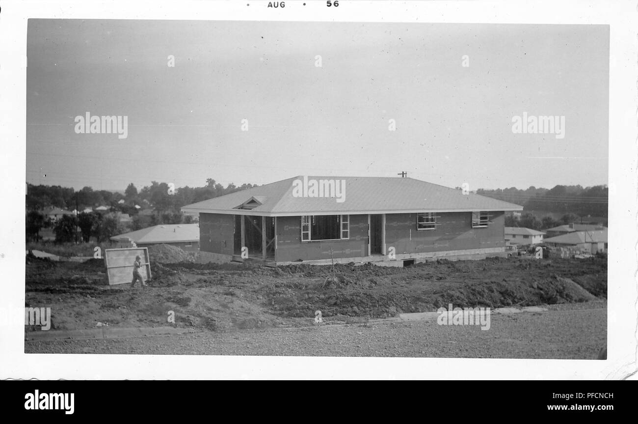 Construction of houses 1900s hi-res stock photography and images - Alamy