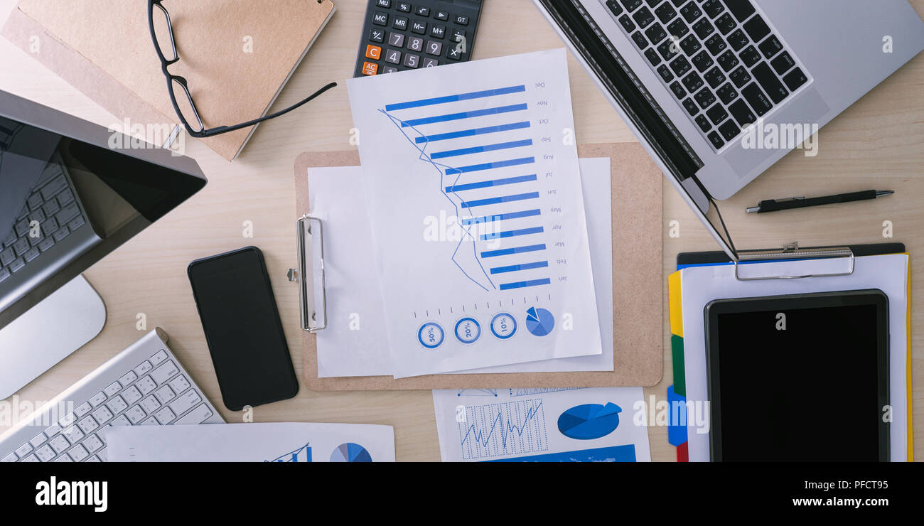 teamwork reports accounting concept analyzing financial Stock Photo - Alamy