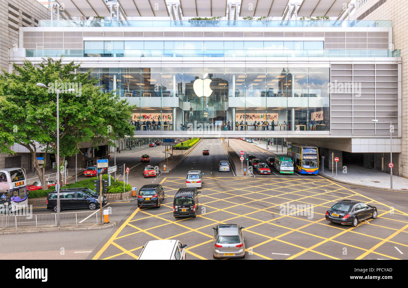 Hong Kong - June 27, 2018: Apple Store In Hong Kong Stock Photo - Alamy