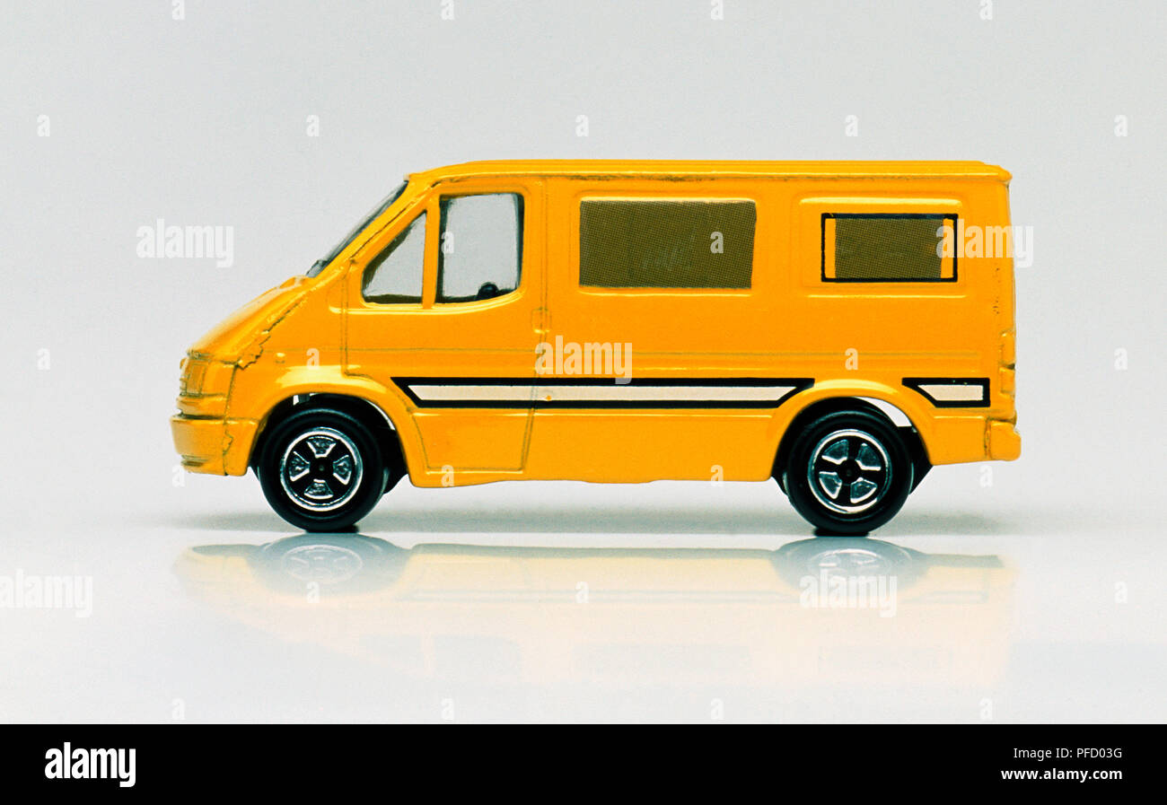 Van side view hi-res stock photography and images - Alamy