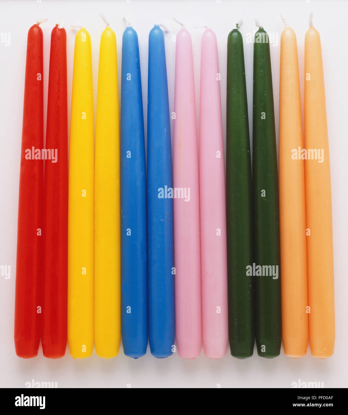 Colourful candles hi-res stock photography and images - Alamy