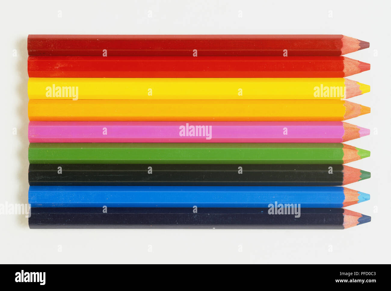 Row of coloured pencils, close up Stock Photo - Alamy
