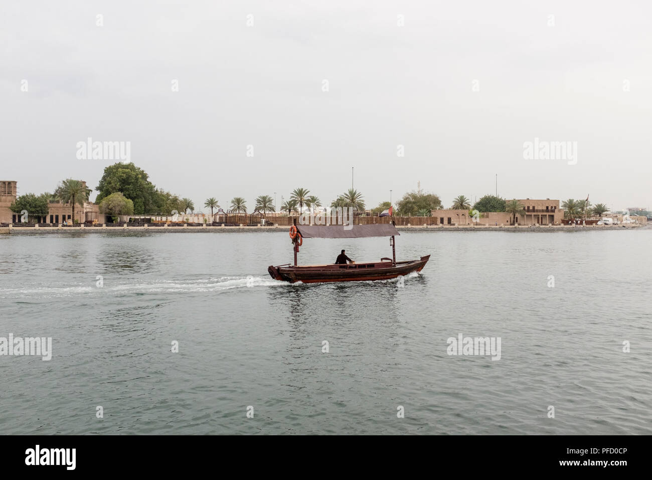 Abra boat hi-res stock photography and images - Alamy