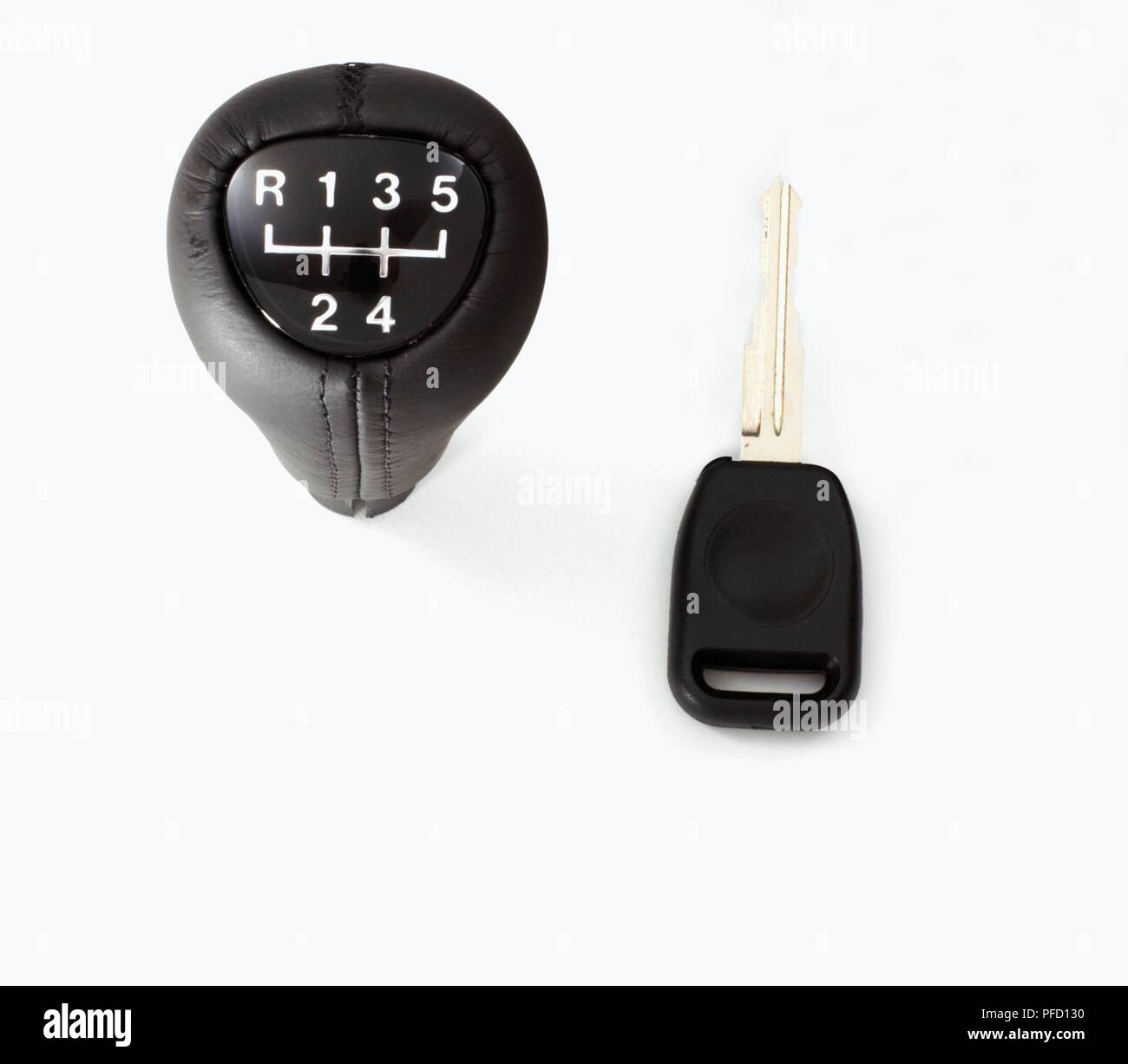 Gearstick head and ignition key Stock Photo - Alamy