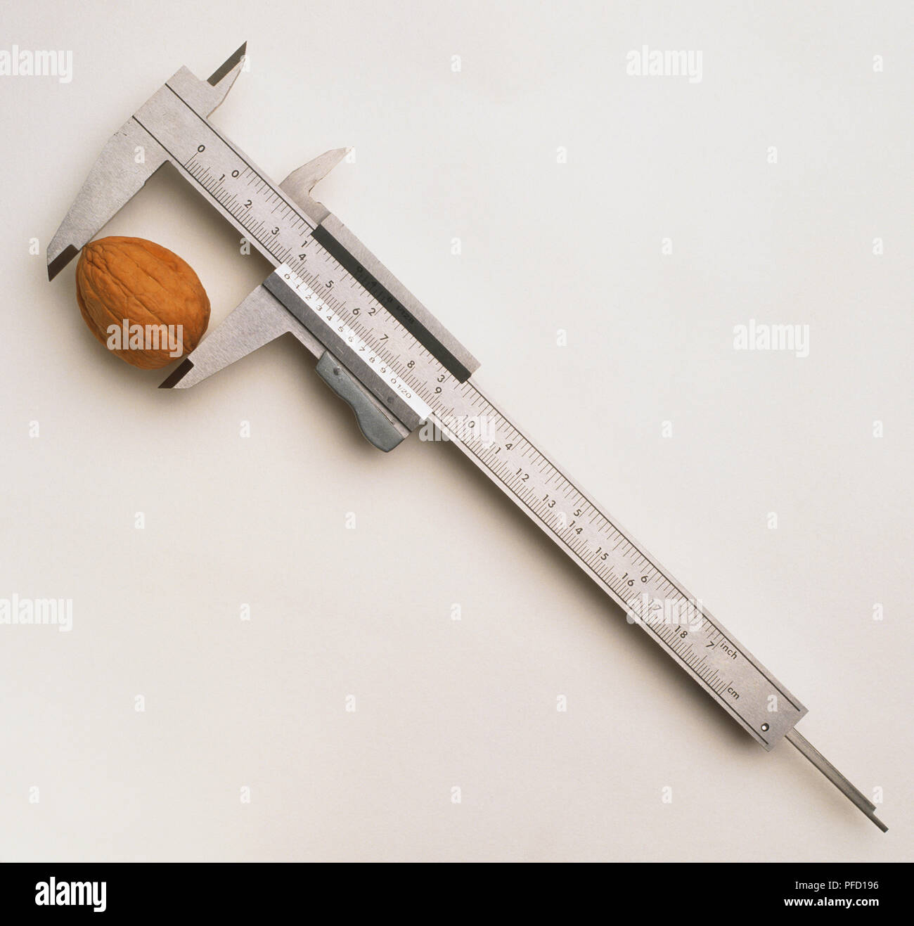 Vernier gauge hi-res stock photography and images - Alamy