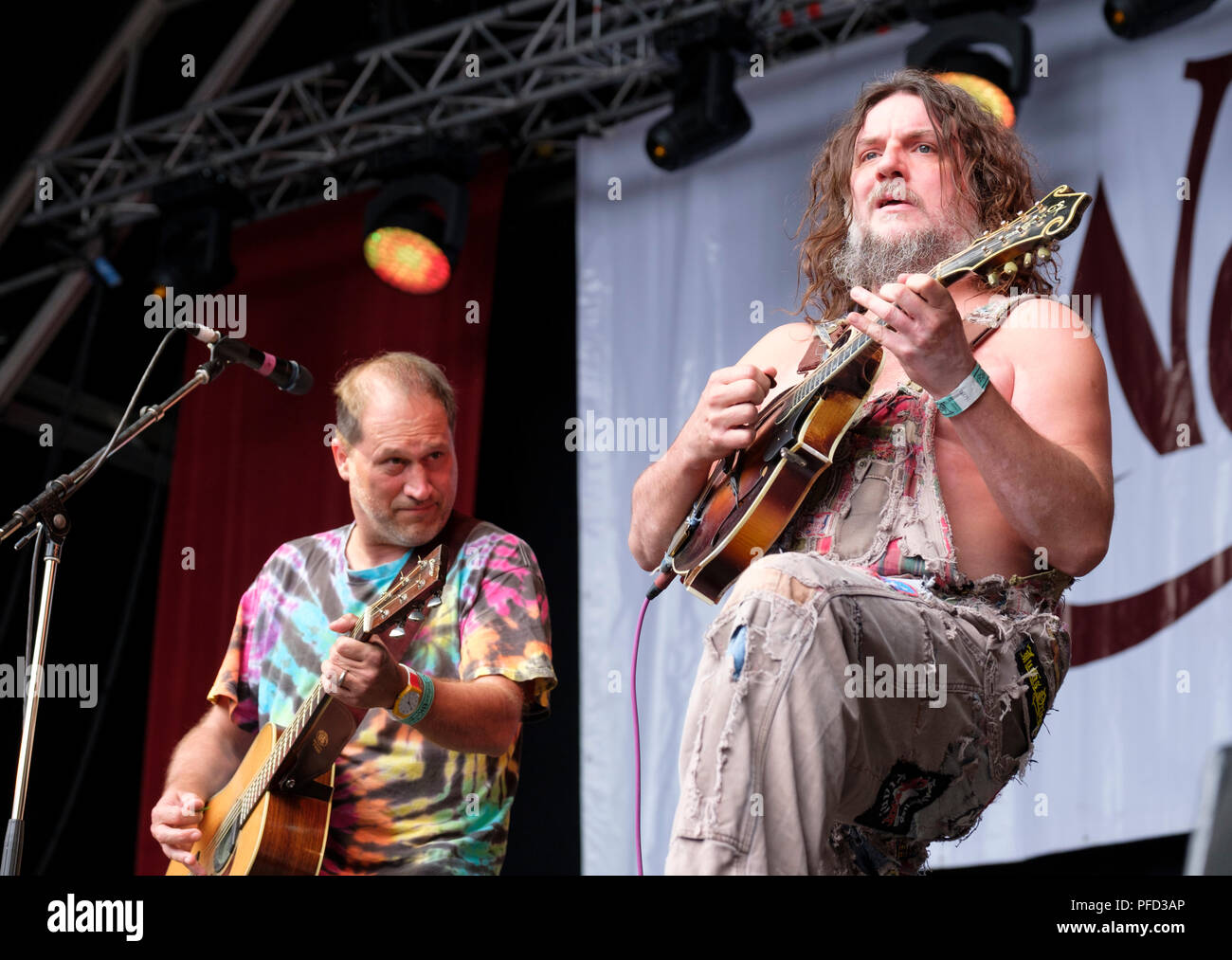 Hayseed Dixie (John Wheeler, Hippy Joe Hymas) performing at the Weyfest ...