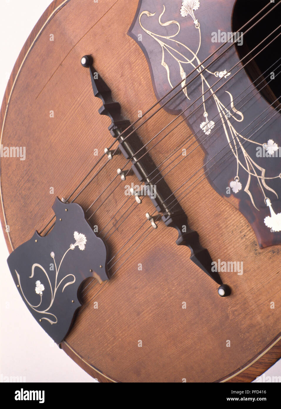 Mandolin musical instrument hi-res stock photography and images - Alamy