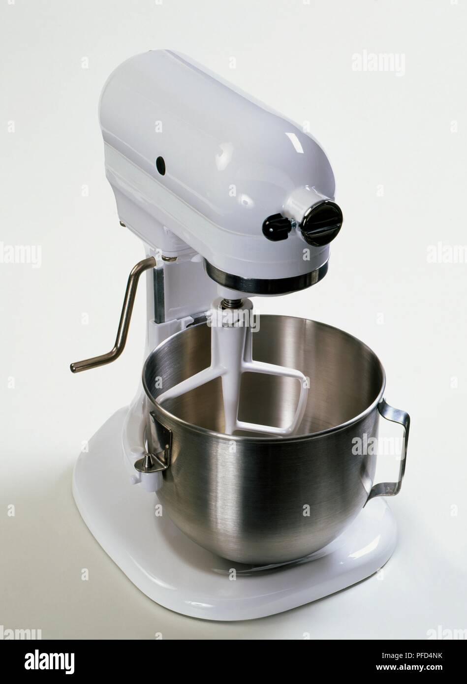 Plastic mixer bowl hi-res stock photography and images - Alamy