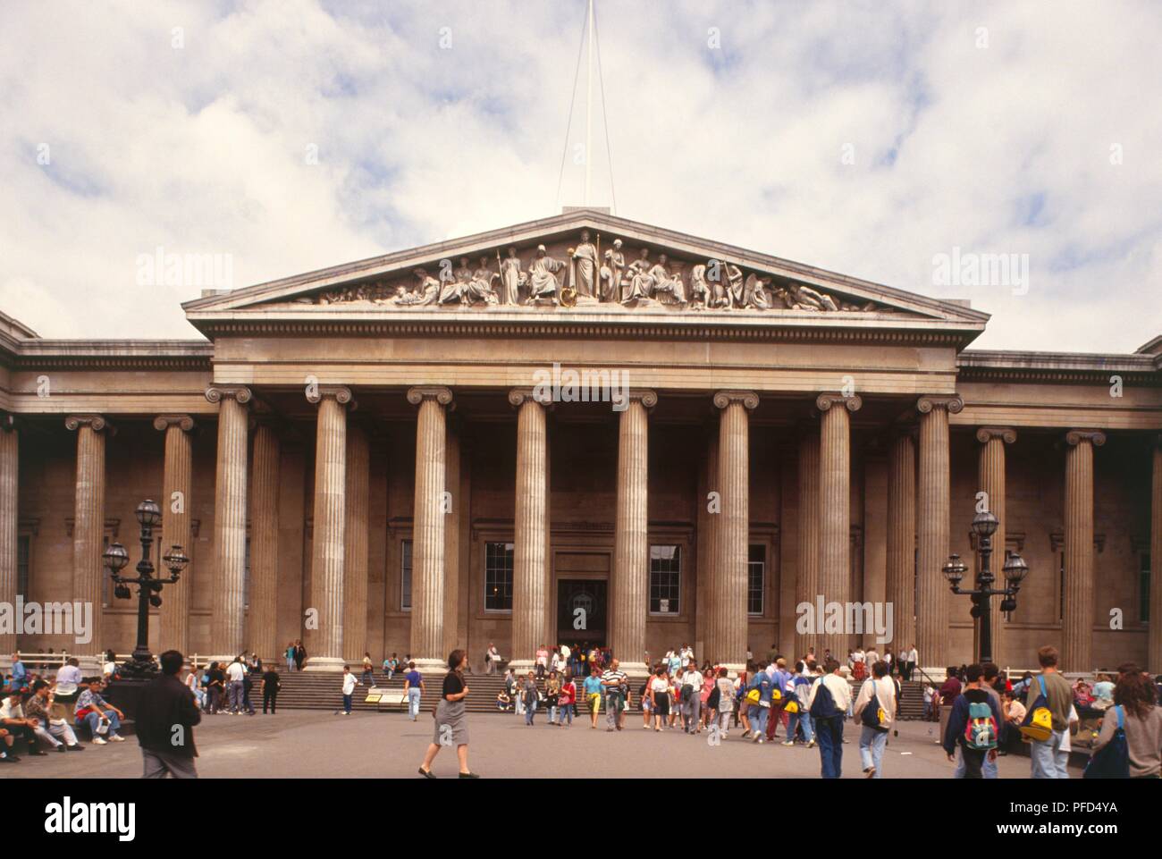 Classical facade of the british museum hi-res stock photography and ...