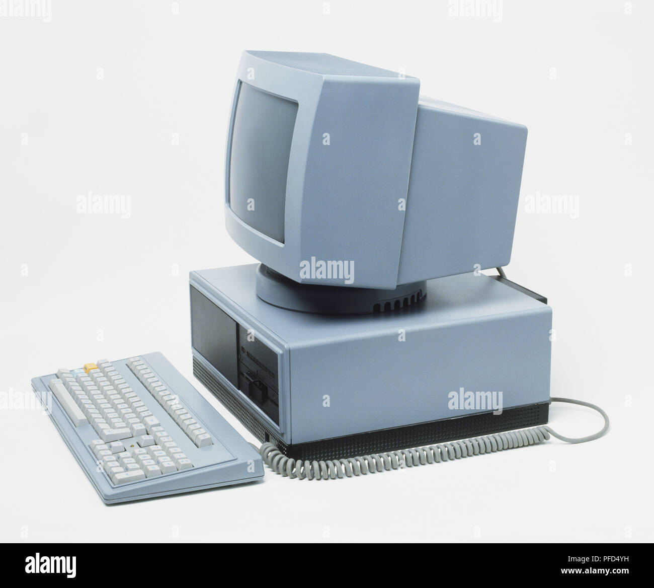 Computer desktop hi-res stock photography and images - Alamy