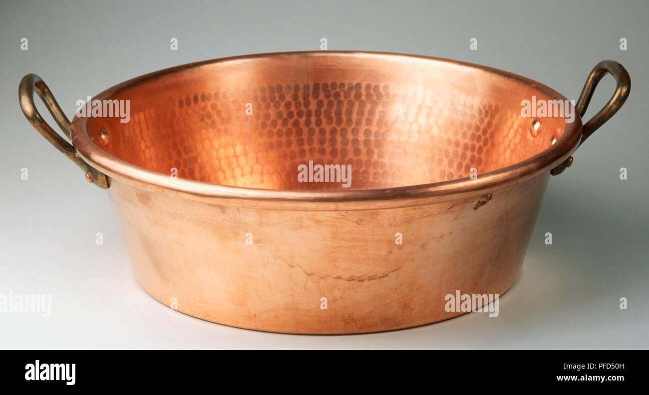 Copper preserving pan Stock Photo - Alamy