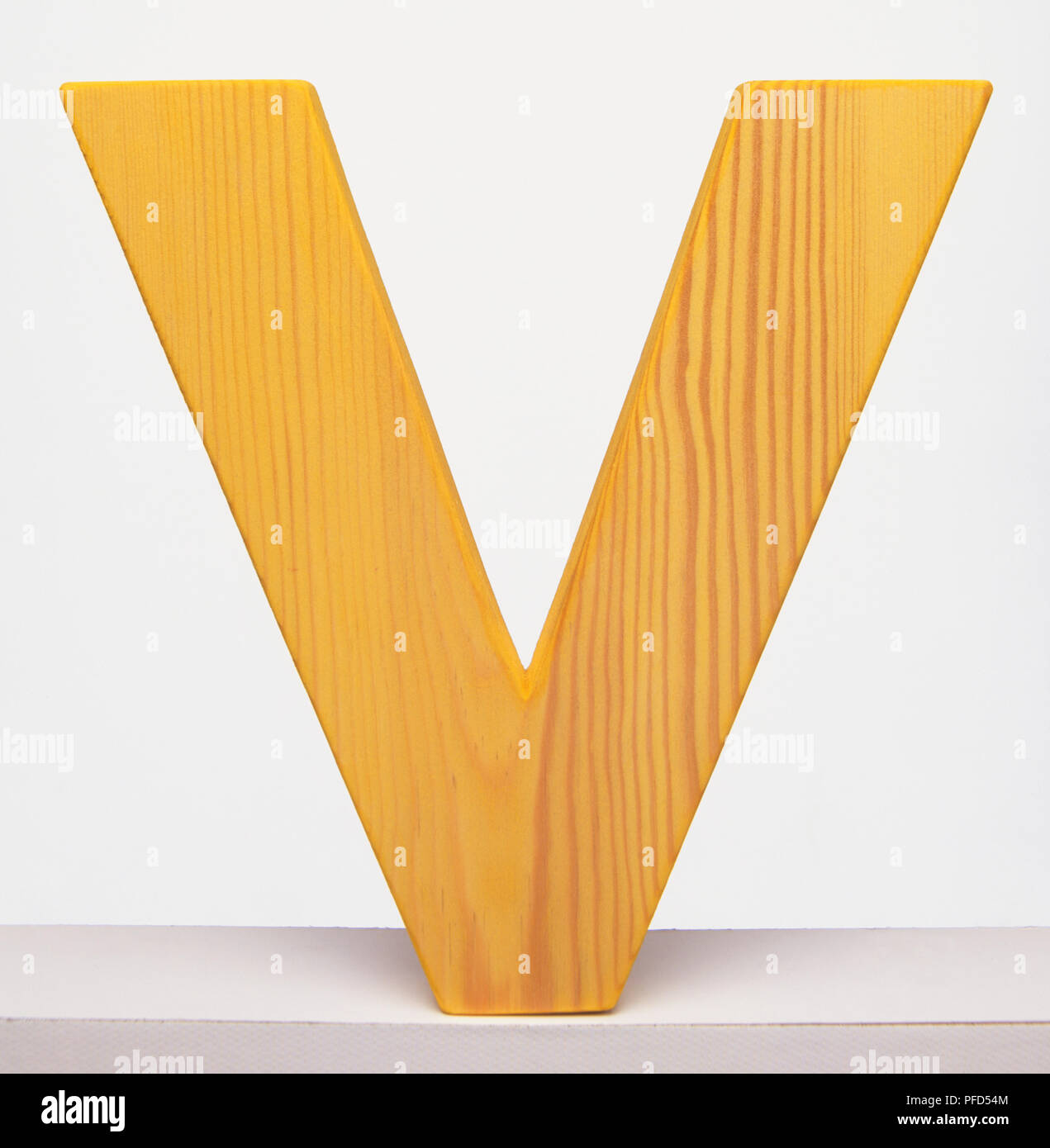 Letter v hi-res stock photography and images - Alamy
