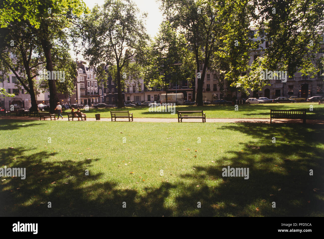 Berkeley square mayfair london hi-res stock photography and images - Alamy