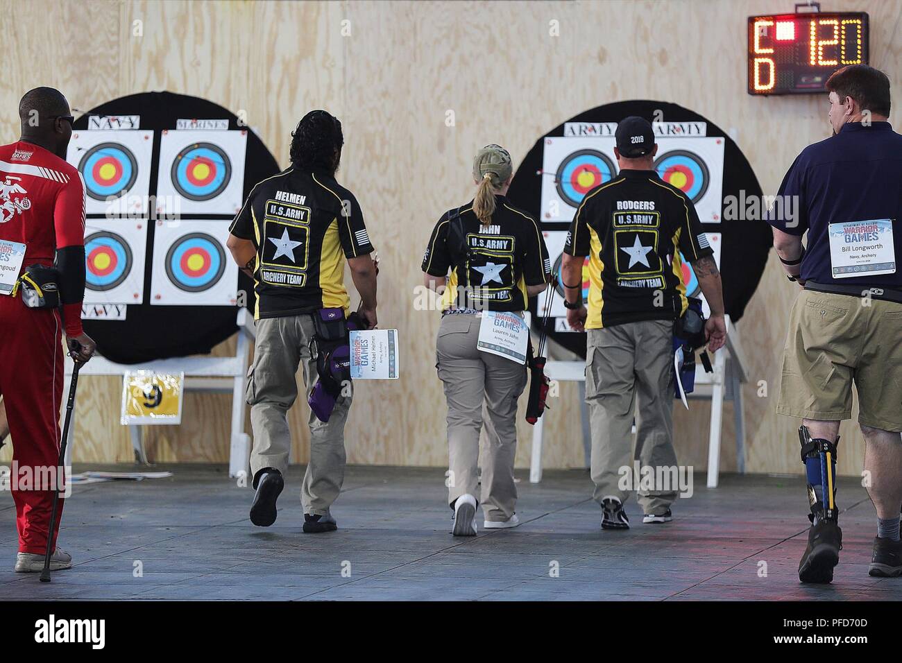 Indoor rowing team hi-res stock photography and images - Alamy