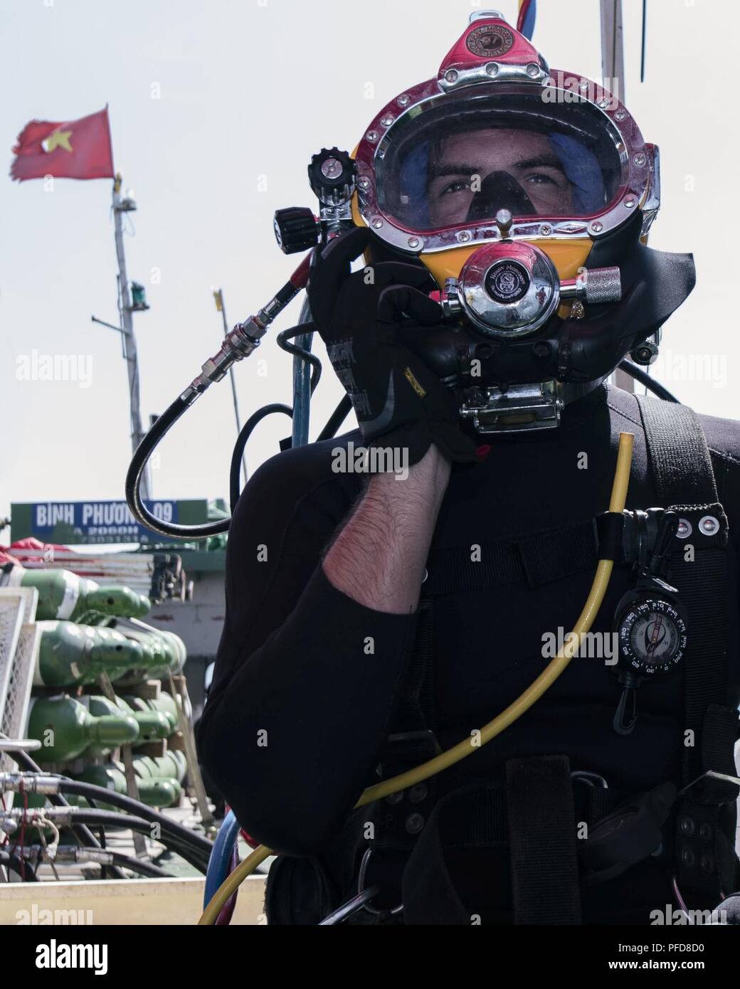 7th engineer dive detachment hi-res stock photography and images - Alamy