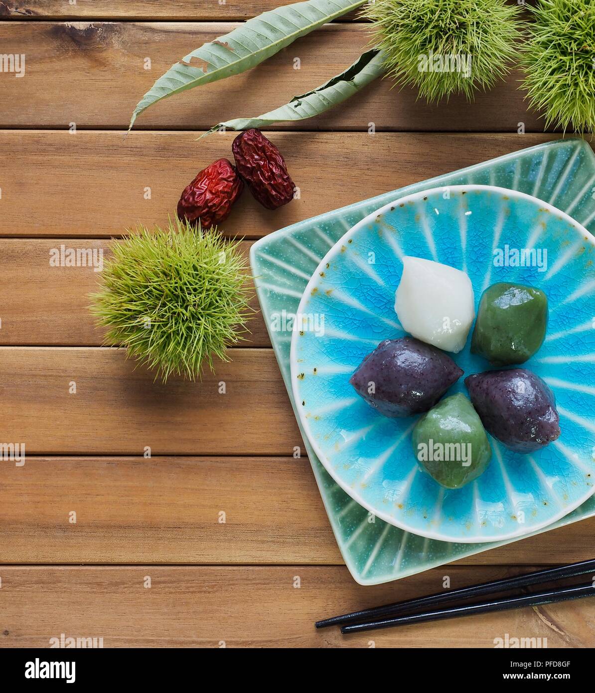 Korean food Songpyeon, half-moon-shaped rice cake Stock Photo - Alamy