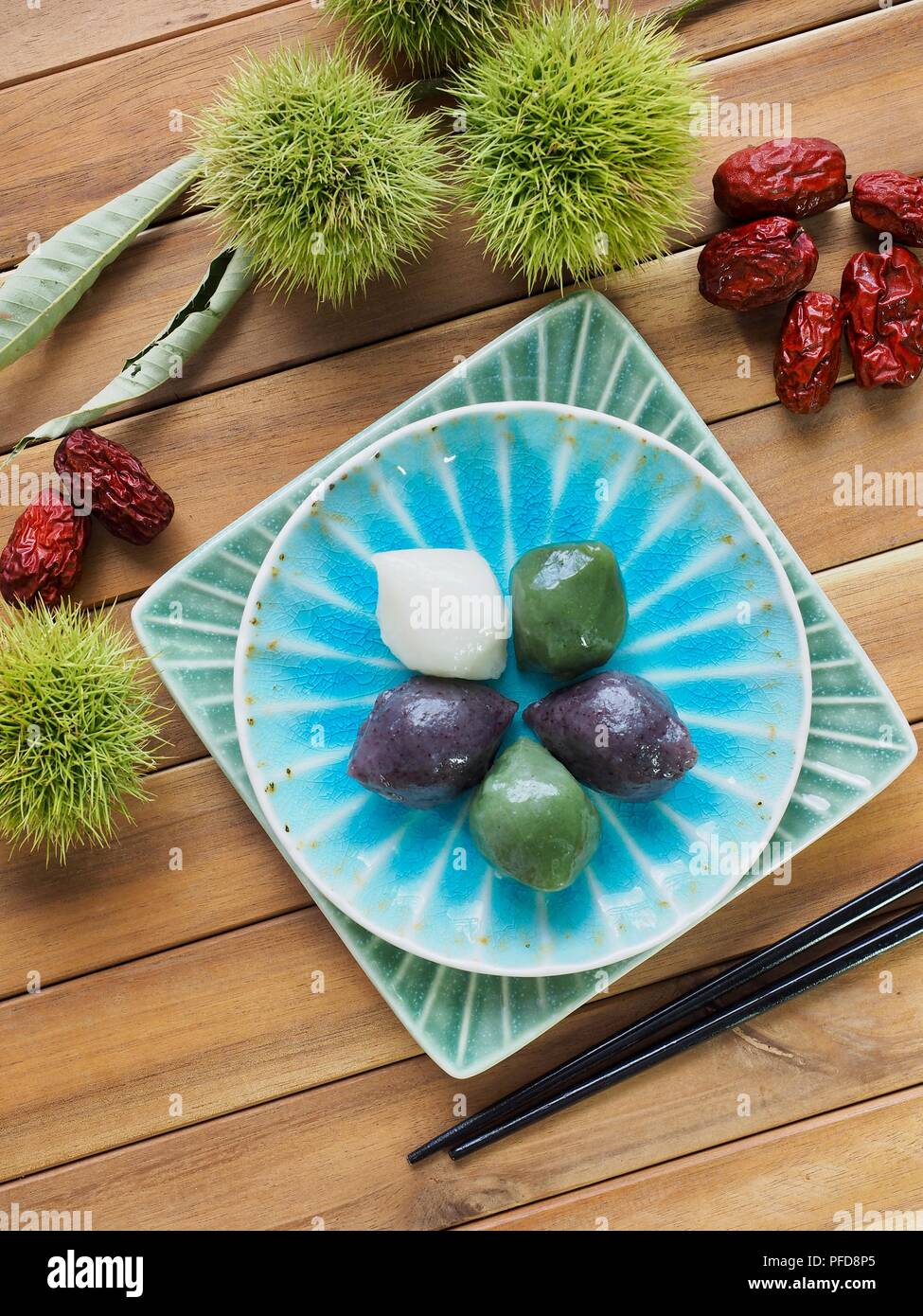 Korean food Songpyeon, half-moon-shaped rice cake Stock Photo - Alamy