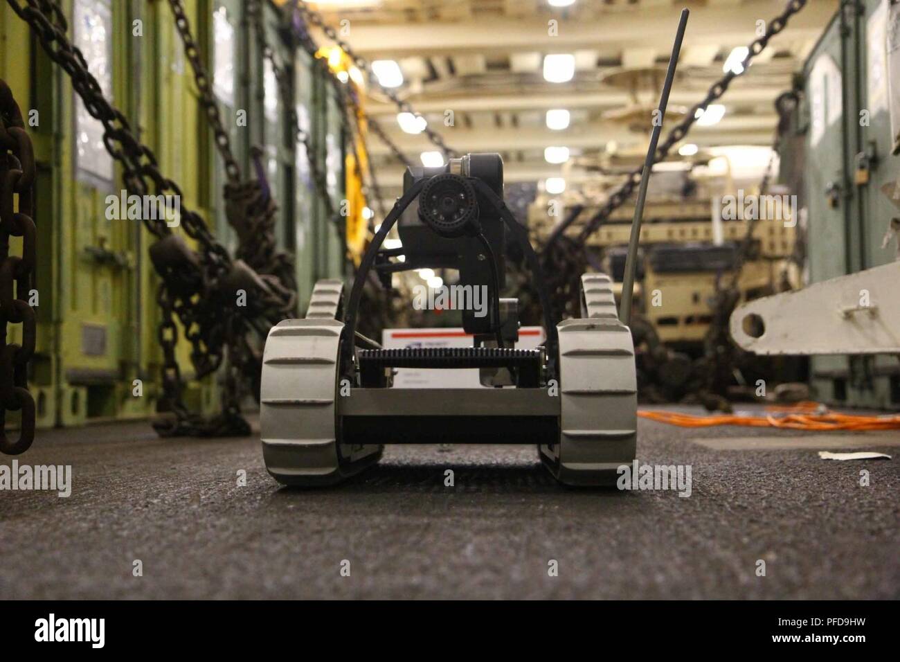 Amphibious robot hi-res stock photography and images - Alamy