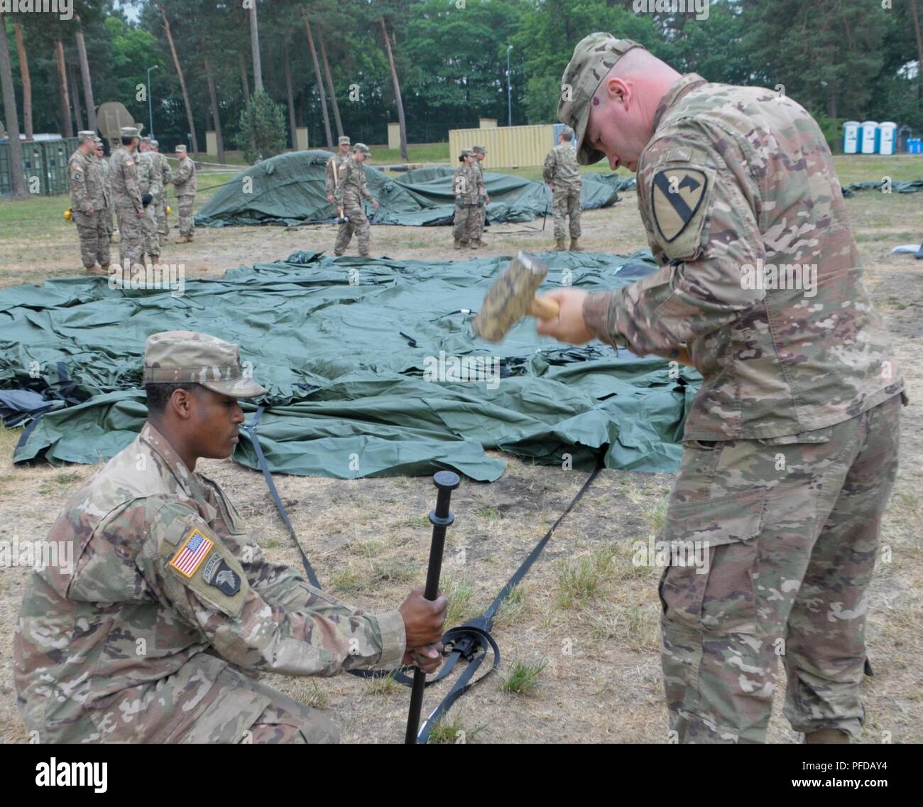 Soldiers assigned to the Headquarters and Headquarters Company, 91st ...
