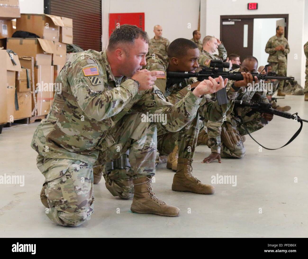 Soldiers assigned to HHC 201st Regional Support Group receive ...