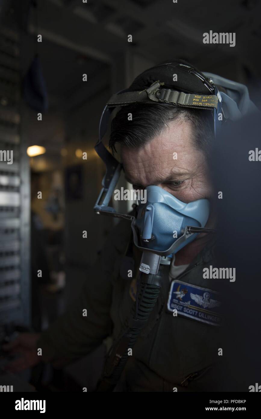 Master Sgt. Scott Dillinger, 6th Air Refueling Squadron noncommissioned ...