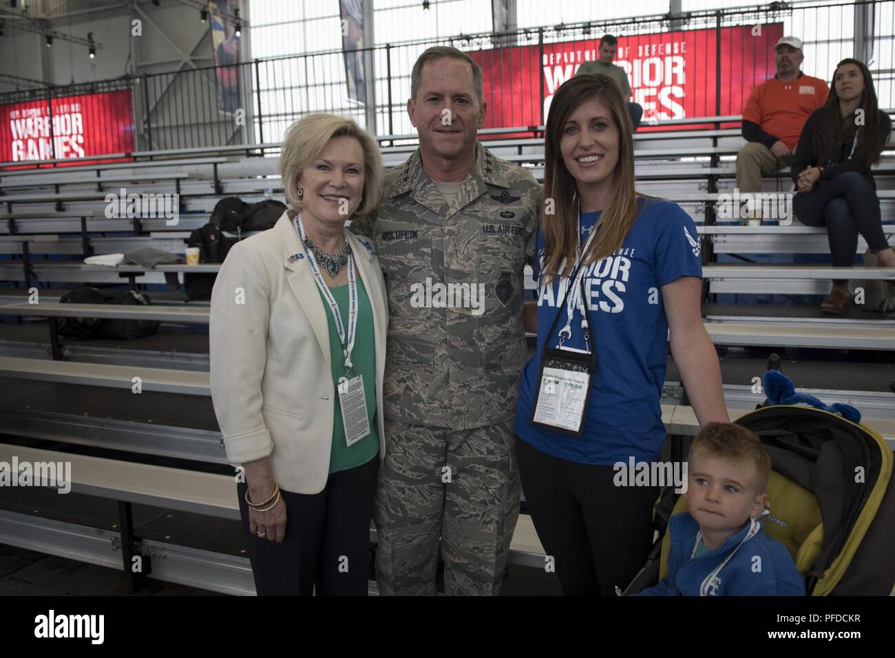 David barnhill hi-res stock photography and images - Alamy