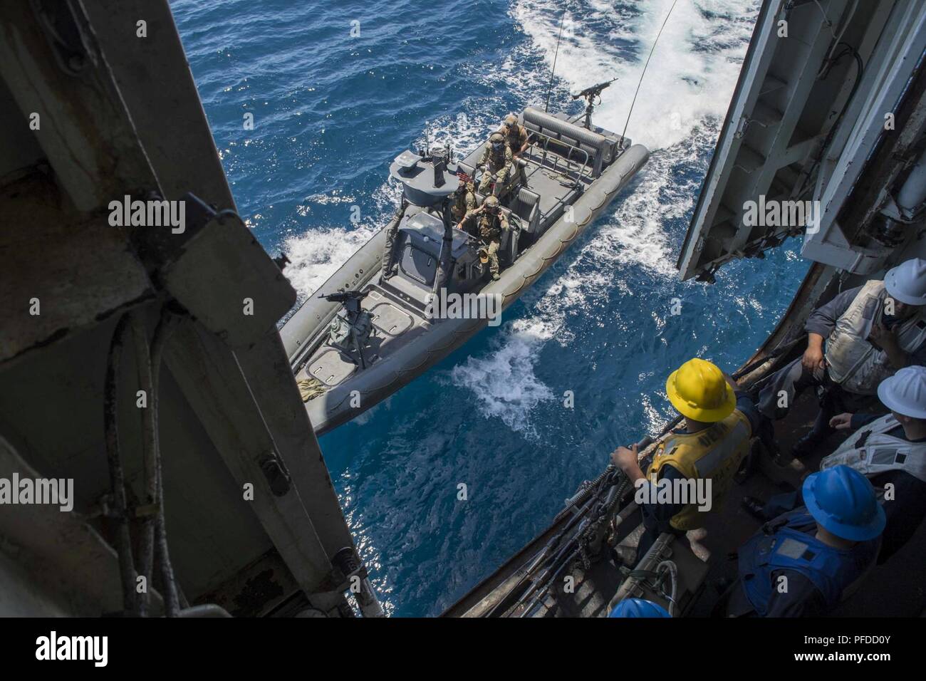 PACIFIC OCEAN (June 2, 2018) Marines assigned to 13th Marine ...