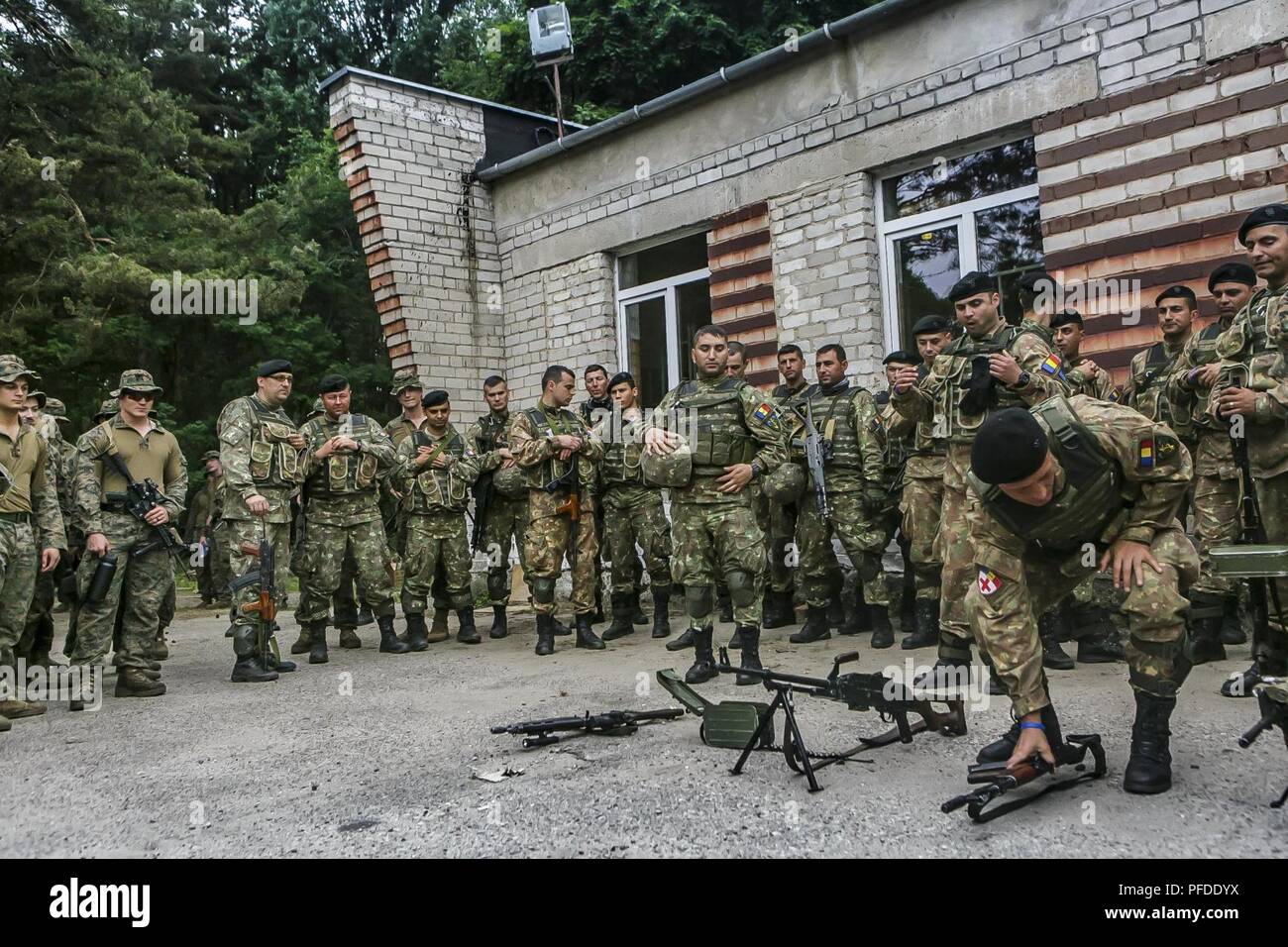 307th marine battalion hi-res stock photography and images - Alamy