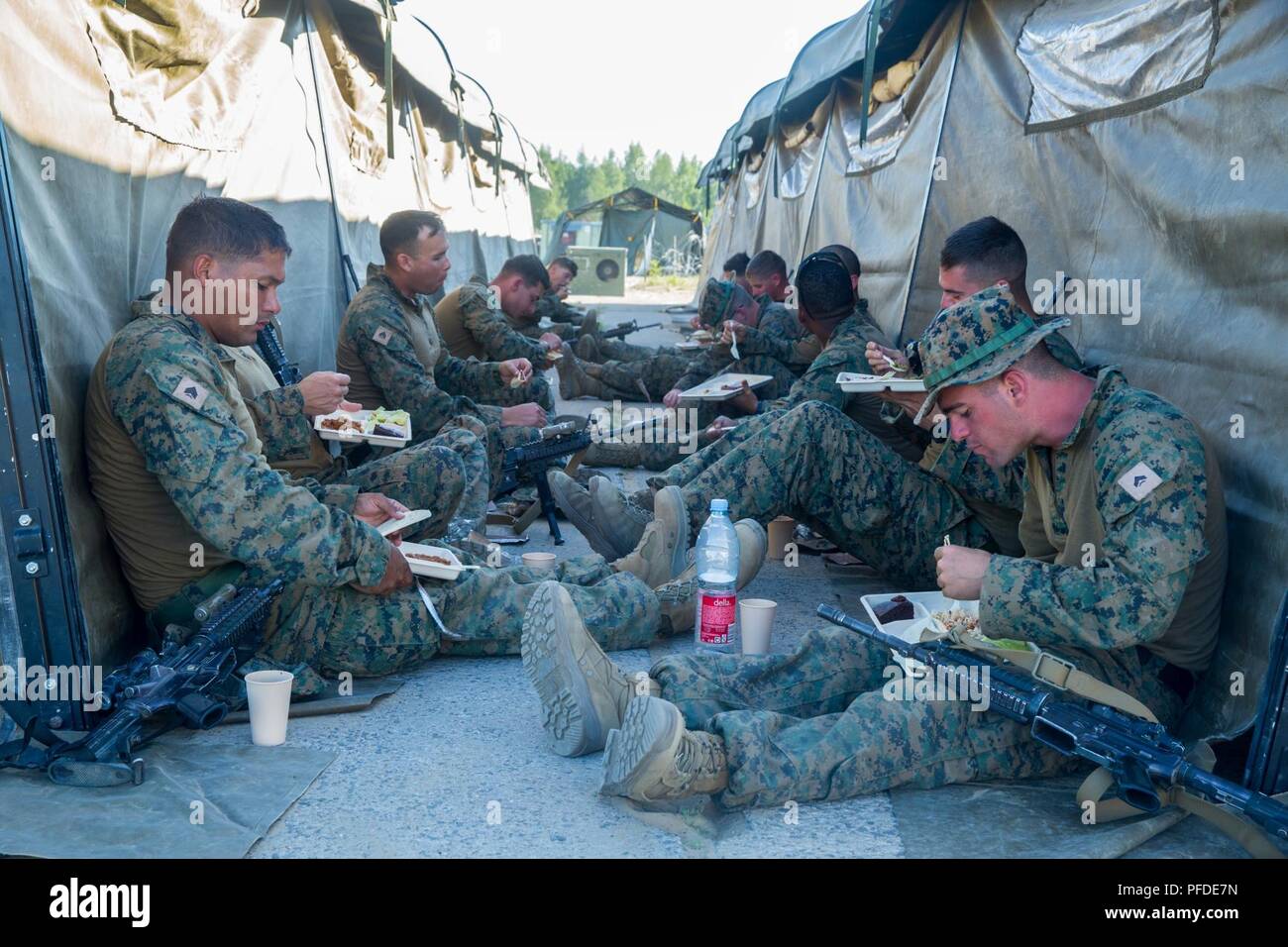 Expeditionary Field Kitchen High Resolution Stock Photography and ...