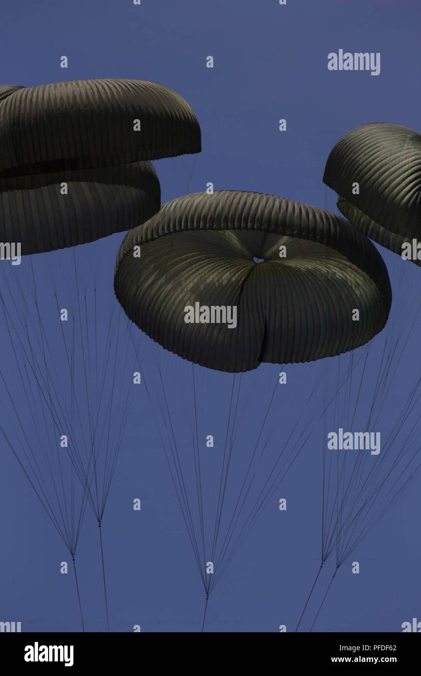 Five G-11 Cargo Parachutes slows the decent of a five-bay Medium Girder ...