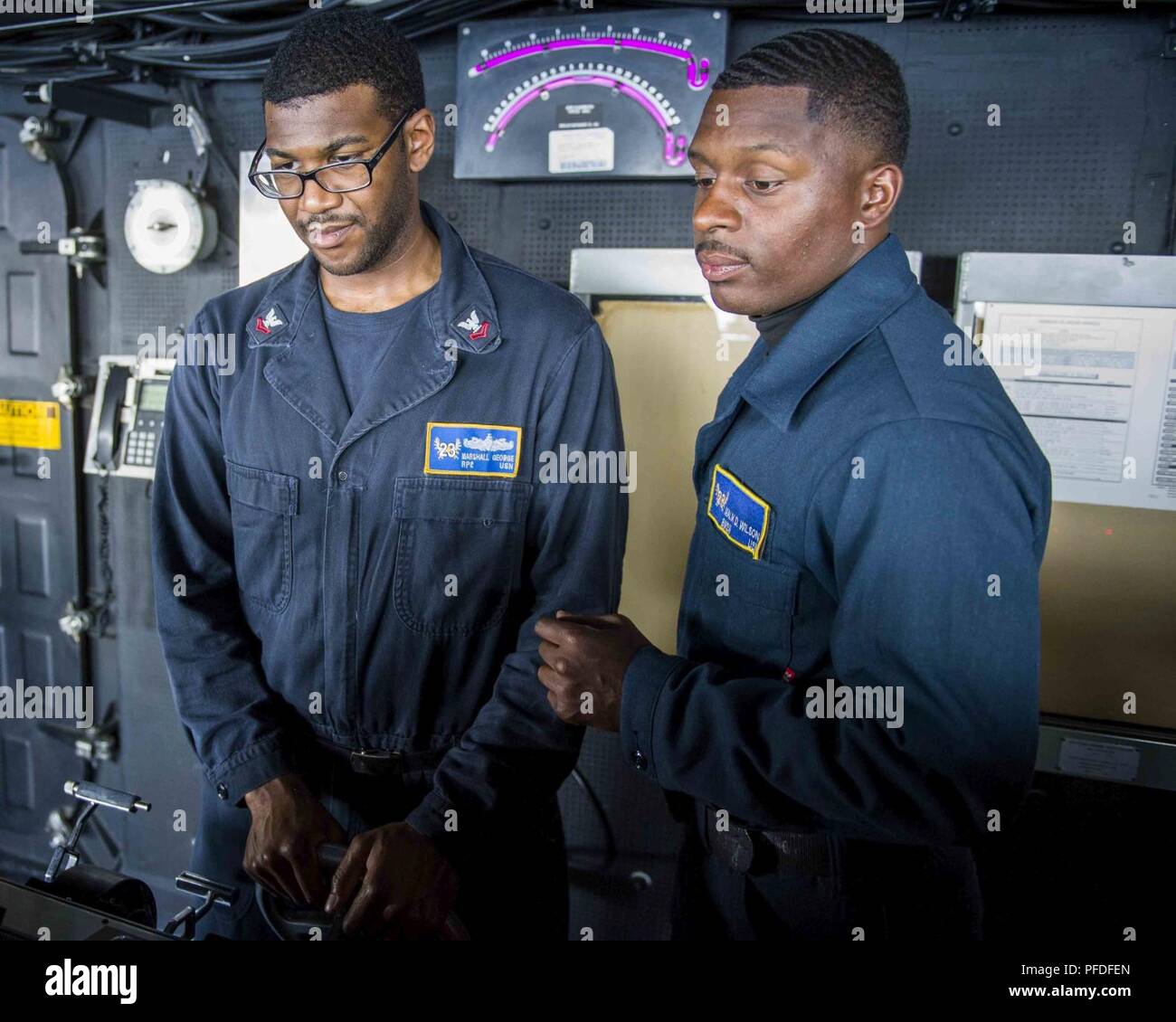 Uss george c marshall hi-res stock photography and images - Alamy