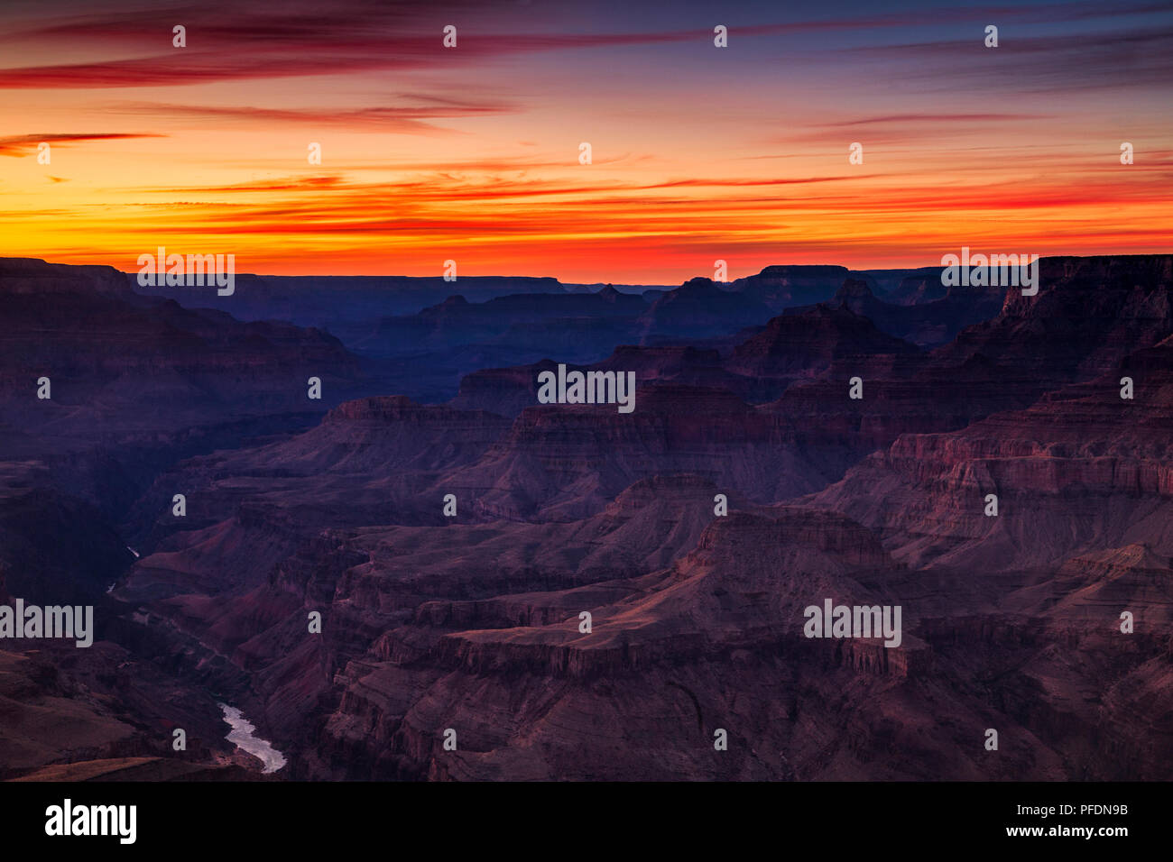 Sunset over thhe Grand Canyon from the Hopi Point Overlook Stock Photo ...