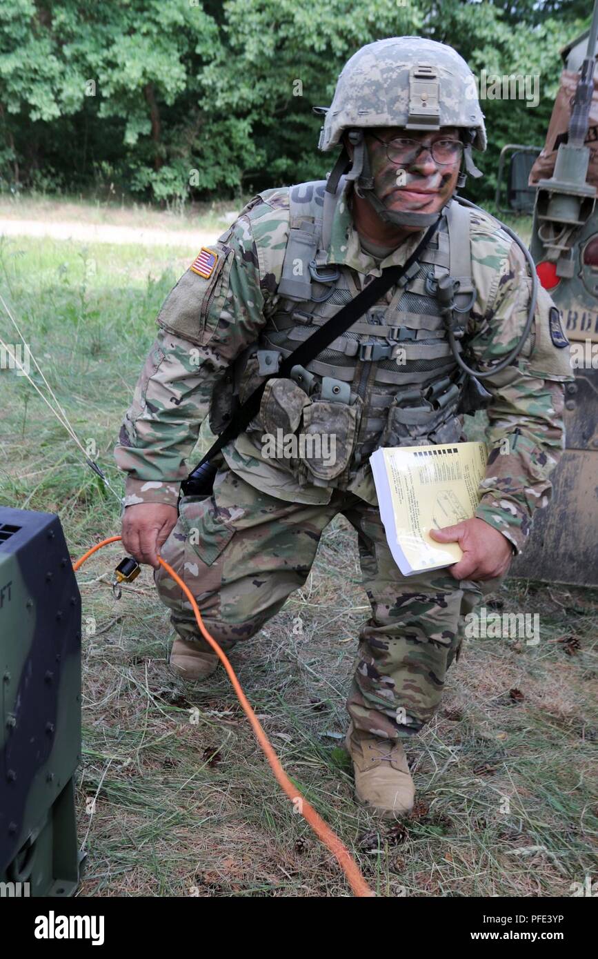 125th military police detachment mp hi-res stock photography and images ...