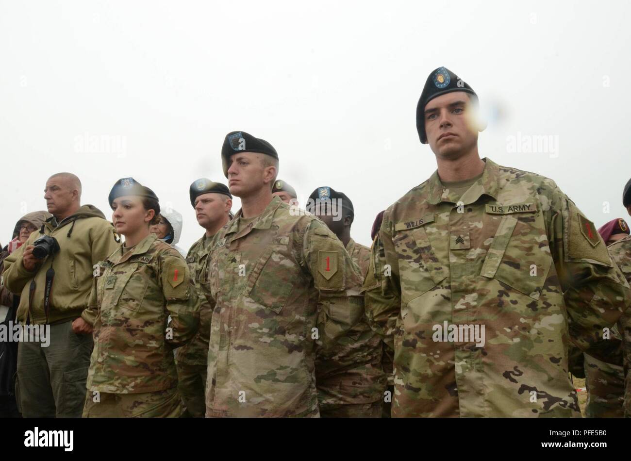 Commanding generals mounted color guard hi-res stock photography and ...