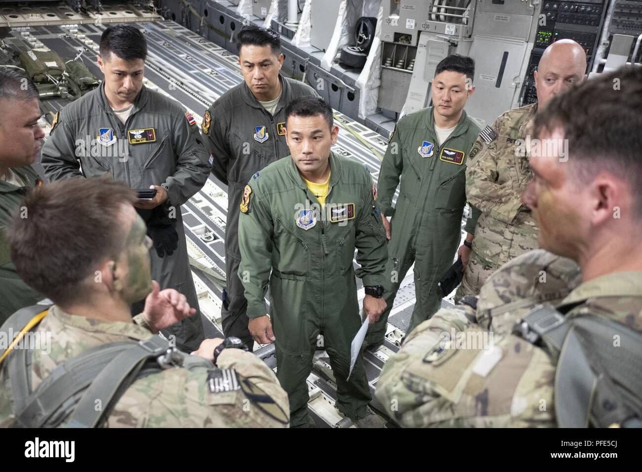 Aircrew pilot flight line hi-res stock photography and images - Alamy